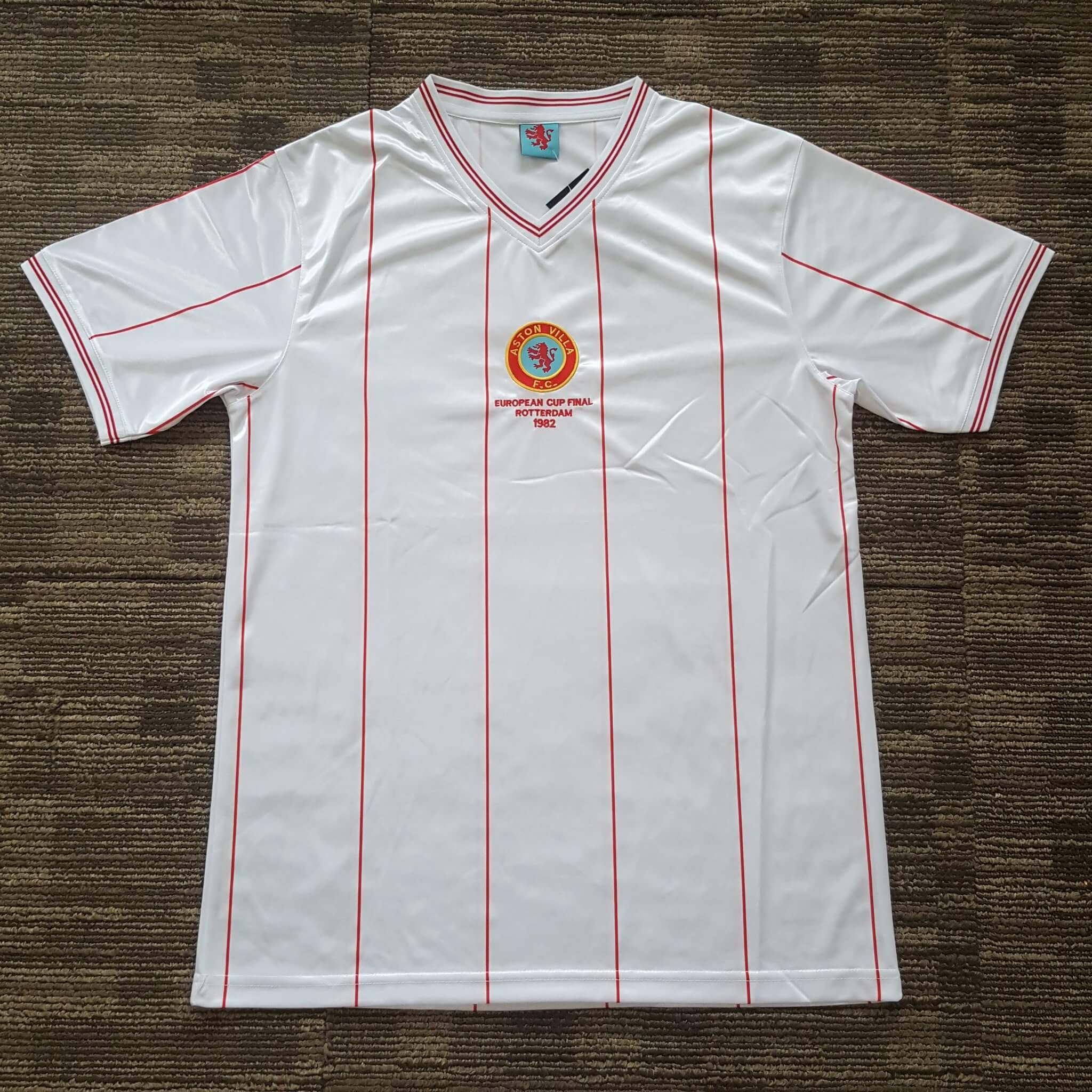 The Retro Kits | Aston Villa 1982 Away Kit