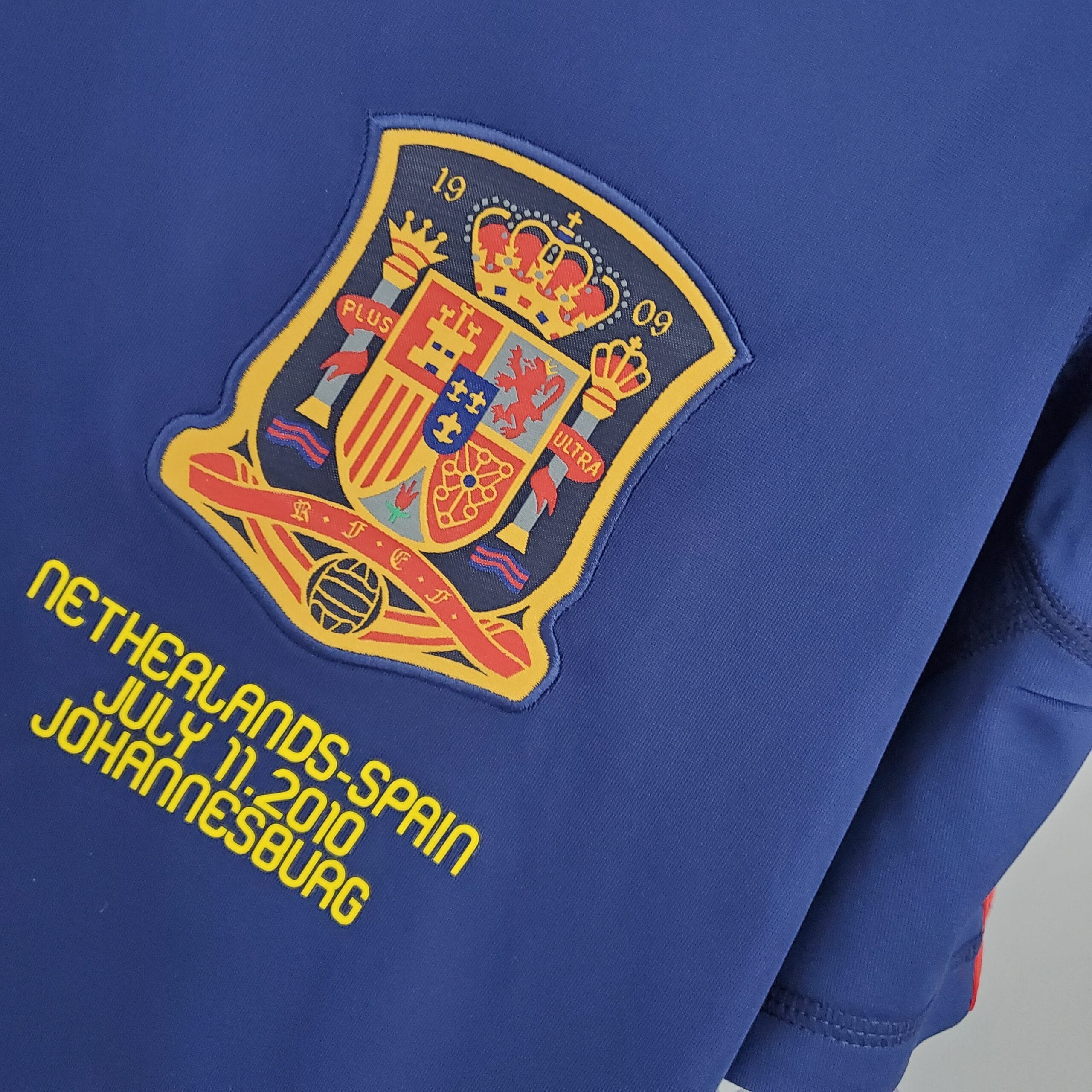 The Retro Kits | Spain 2010 Away Kit - Short Sleeves