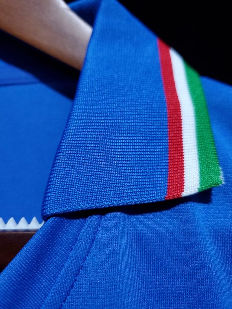 The Retro Kit | Italy 1982 Home Kit