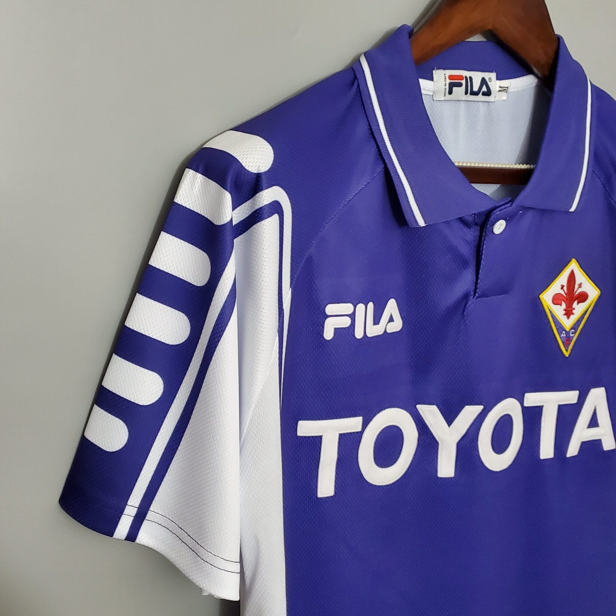 The Retro Kit | FIORENTINA FLORENCE 1999/2000 Home Kit