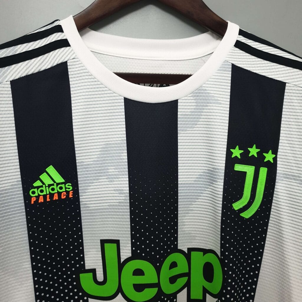 The Retro Kit | Juventus PALACE Special version
