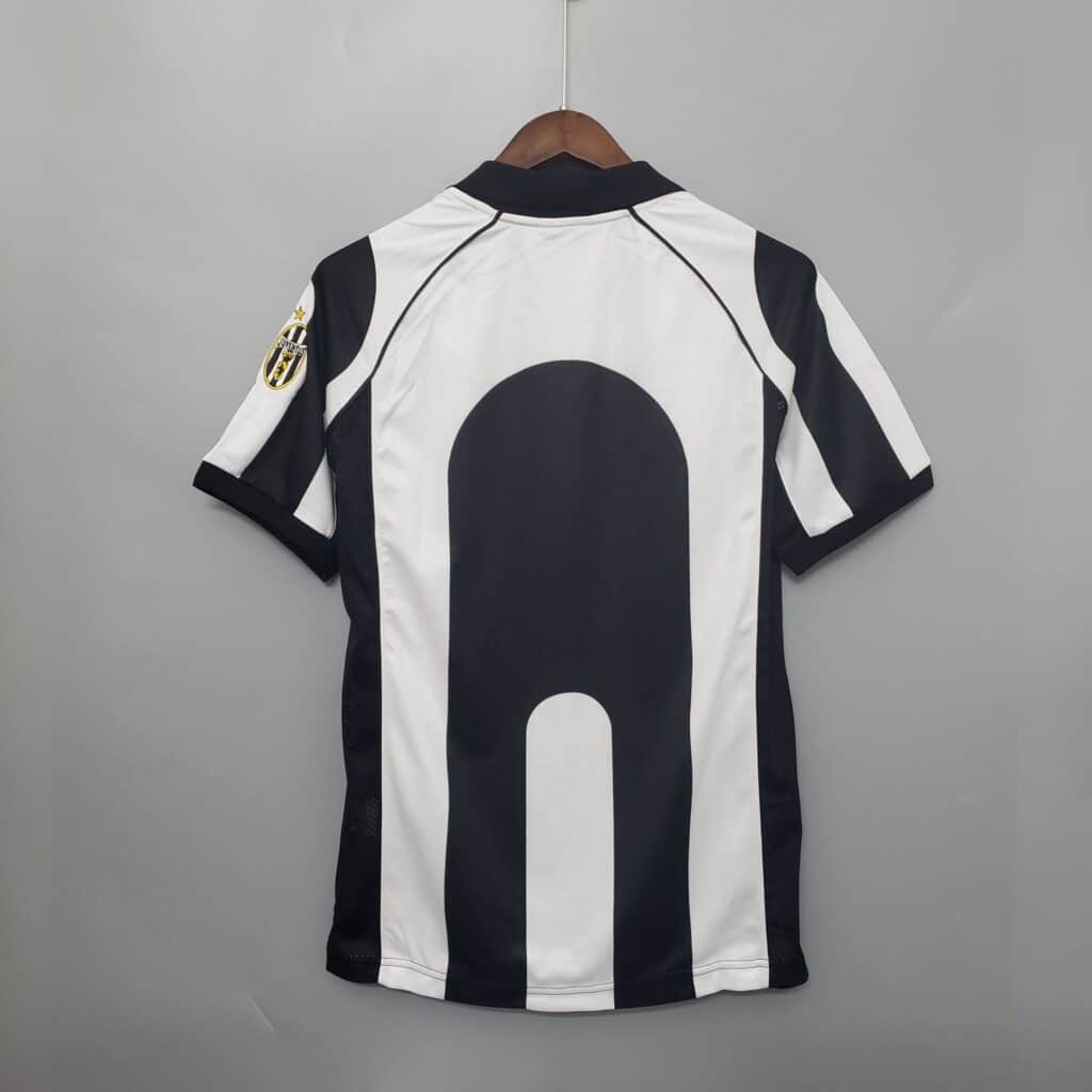 The Retro Kit | Juventus 1997/98 Home kit - Short sleeve
