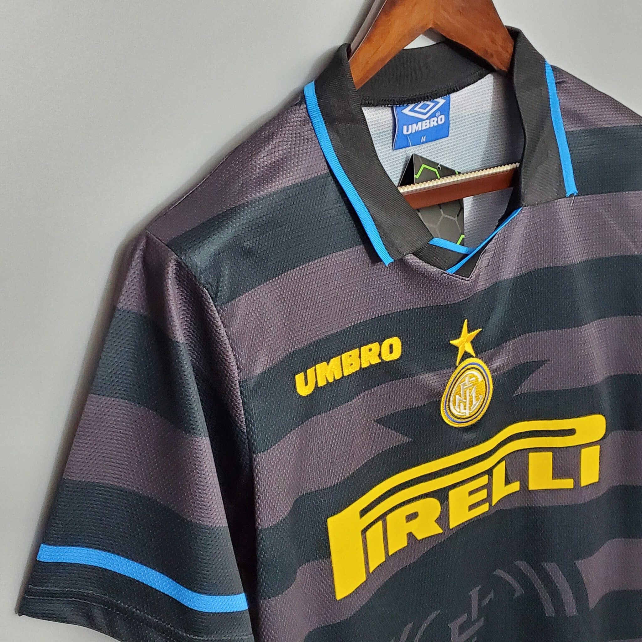 The Retro Kit | Inter Milan - 1997/1998 Third kit