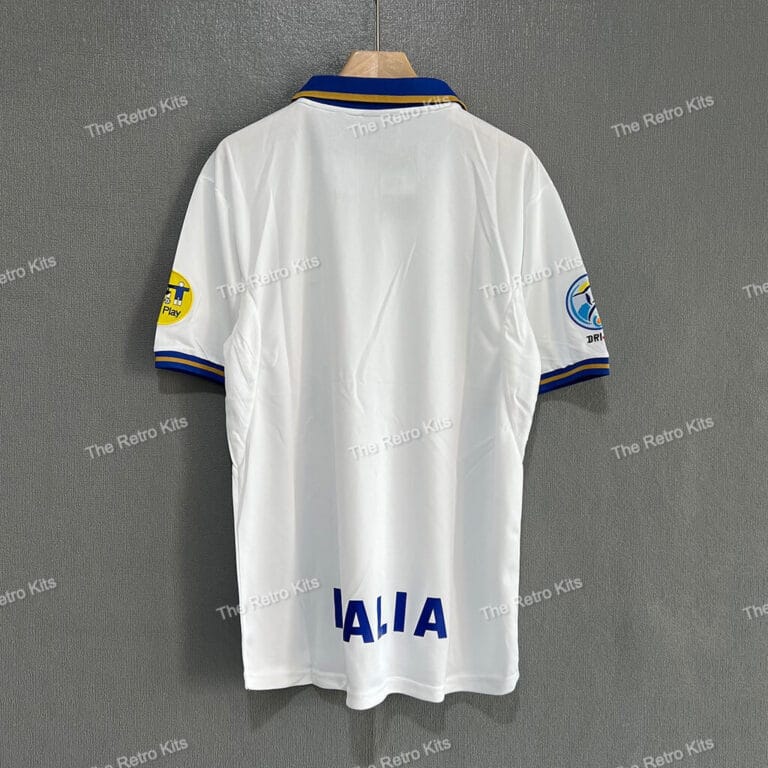 The Retro Kit | Italy 1996 Away Kit