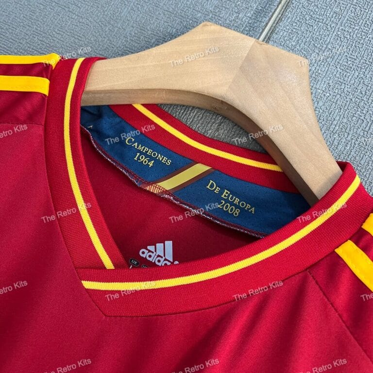 The Retro Kit | Spain 2012 Home Kit