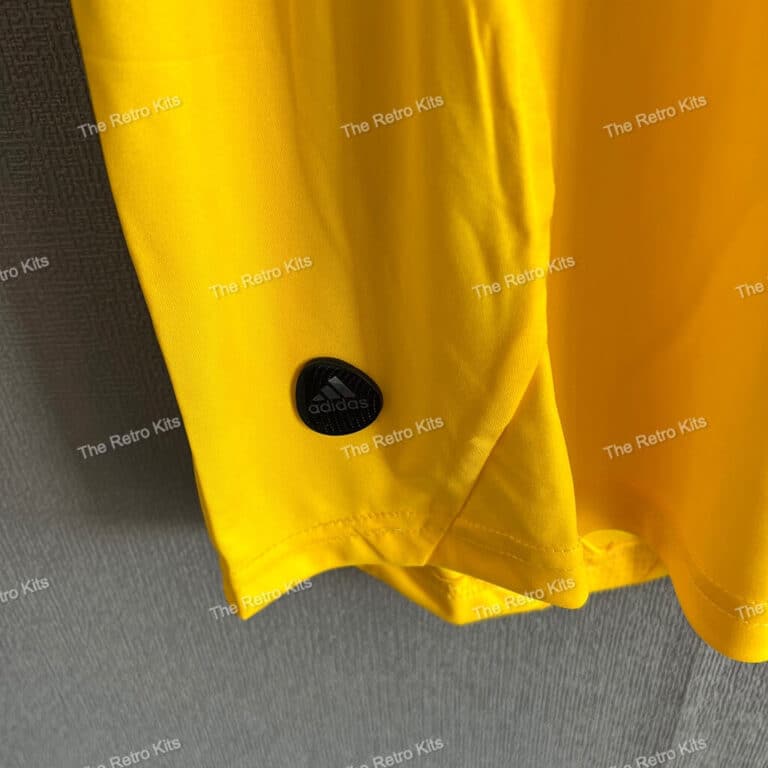 The Retro Kit | Real Madrid 2011/2012 Home yellow GK Kit