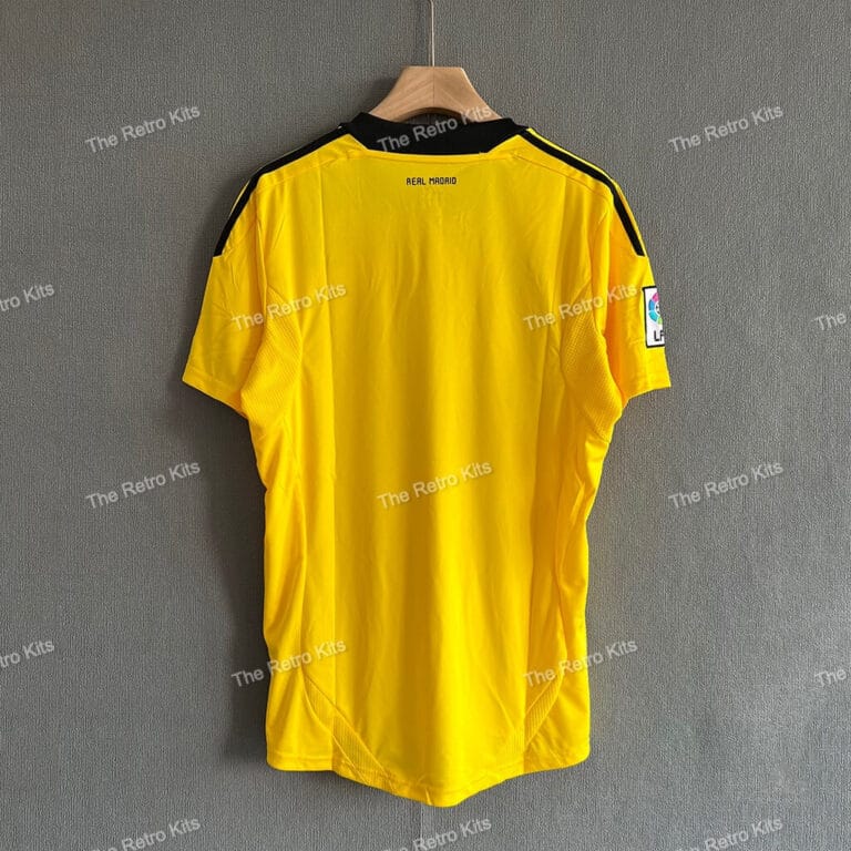 The Retro Kit | Real Madrid 2011/2012 Home yellow GK Kit