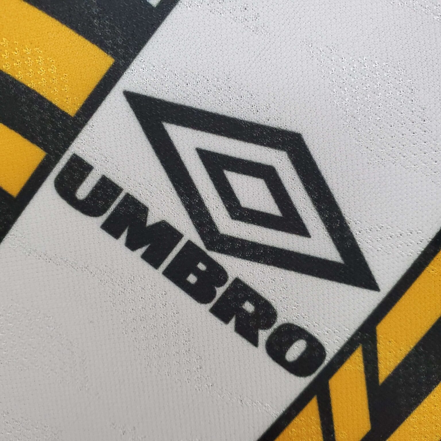 The Retro Kit | Inter Milan 1995/1996 Away Kit