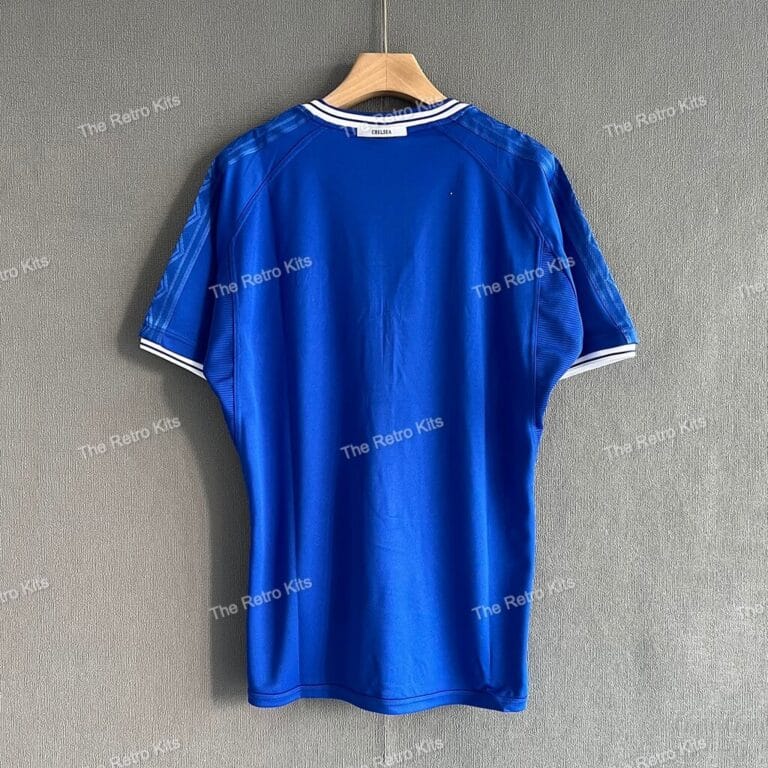 The Retro Kit | Chelsea 1999/2001 Home Kit