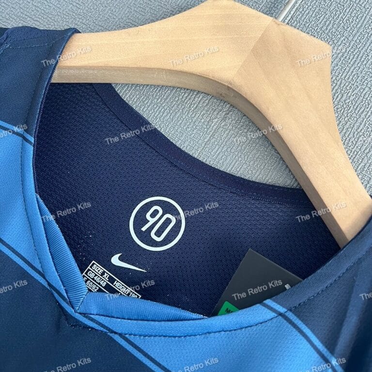 The Retro Kit | Inter Milan 2004/2005 Third Kit