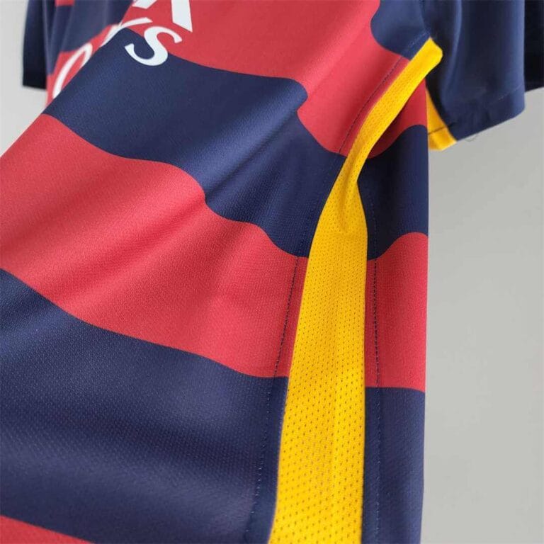 The Retro Kit | FC Barcelona 2015/2016 Home kit