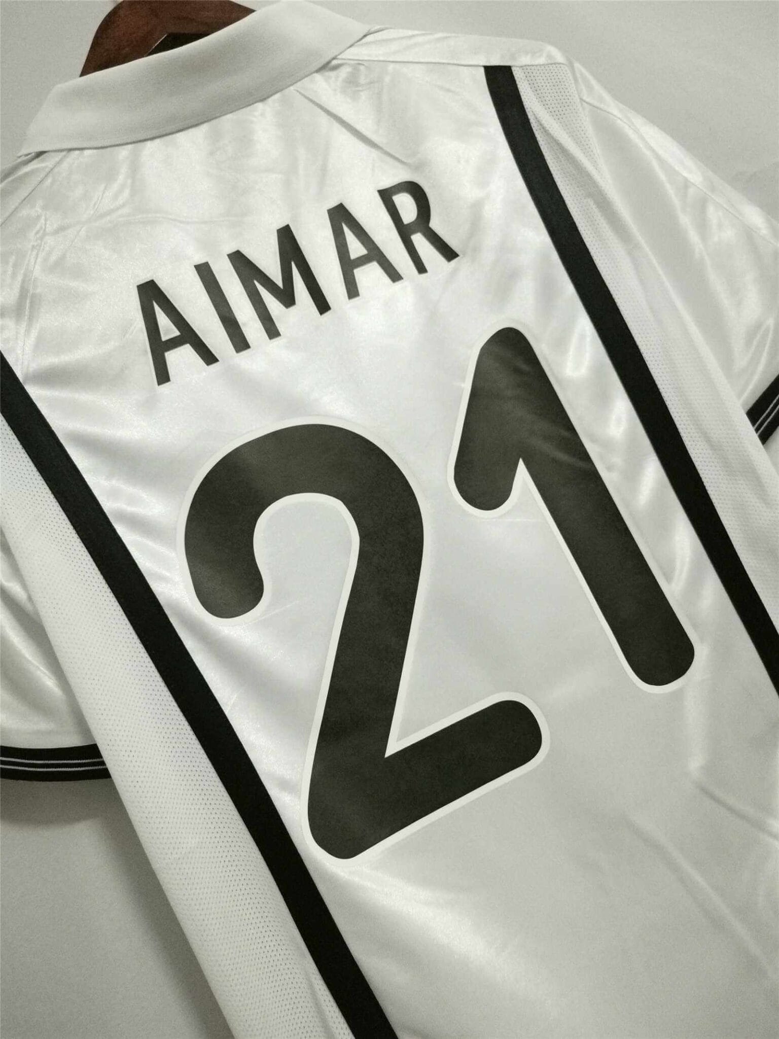 The Retro Kit | Valencia CF 2000/2001 Home Kit