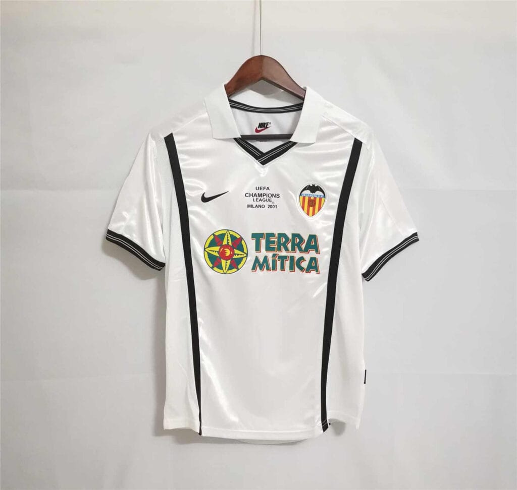 The Retro Kit | Valencia CF 2000/2001 Home Kit