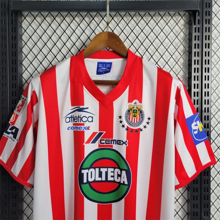 The Retro Kit | Chivas Guadalajara 2001/2002 Home Kit