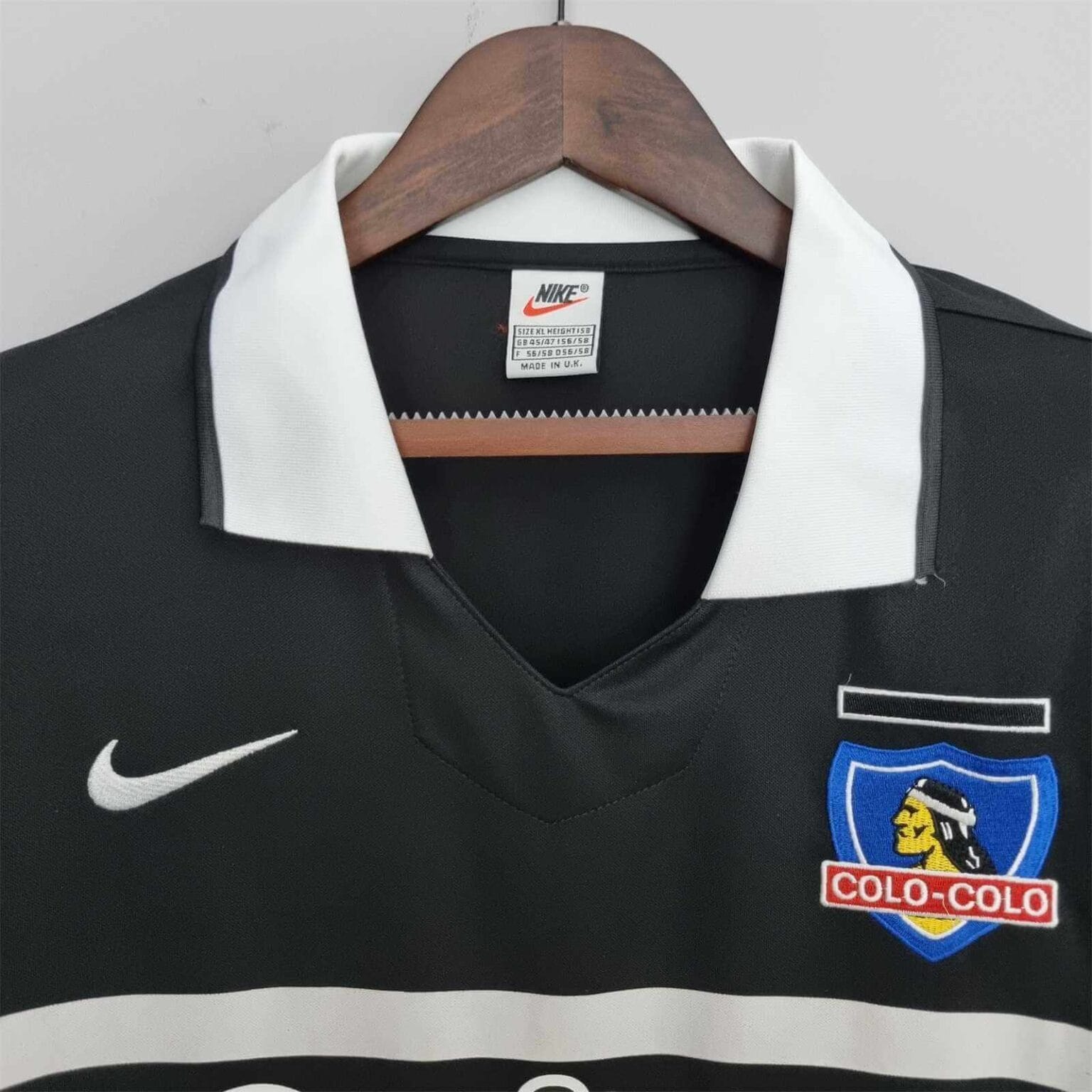 The Retro Kit | Colo-Colo 1996/1997 Away kit