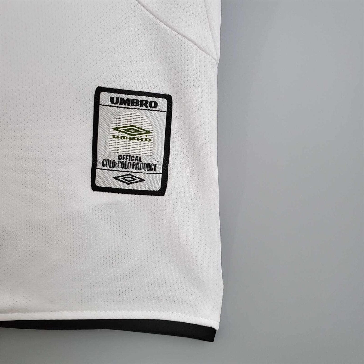 The Retro Kit | Colo-Colo 2006 Home kit