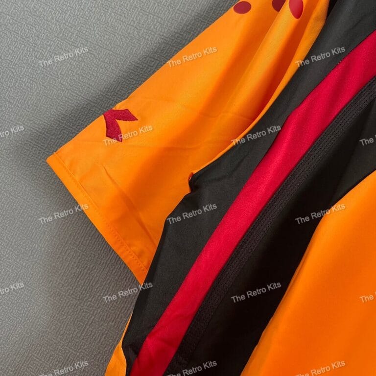 AS ROMA – 2005/2006 Third Kit – The Retro Kit