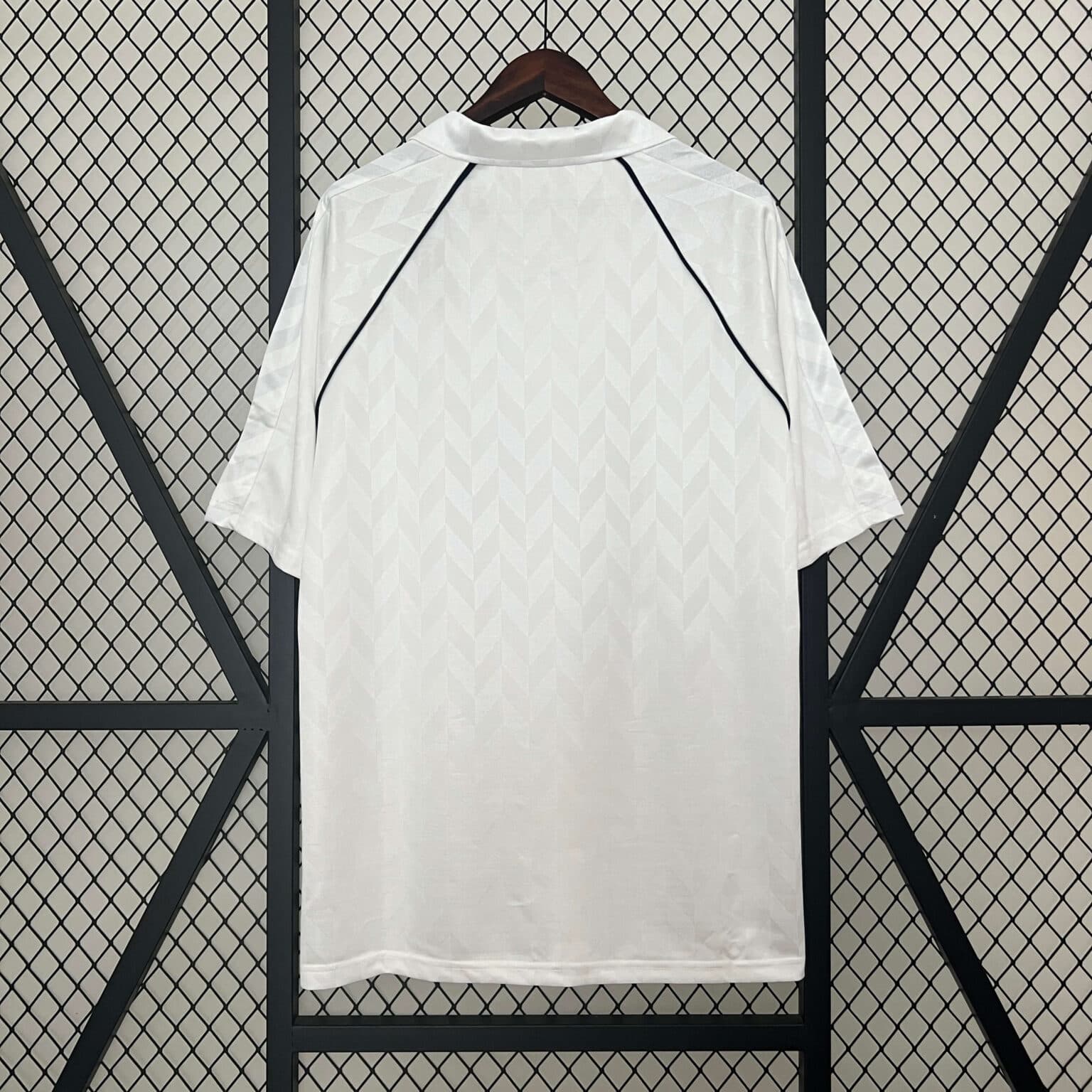 The Retro Kit | Tottenham Hotspur 1987/1989 Away Kit