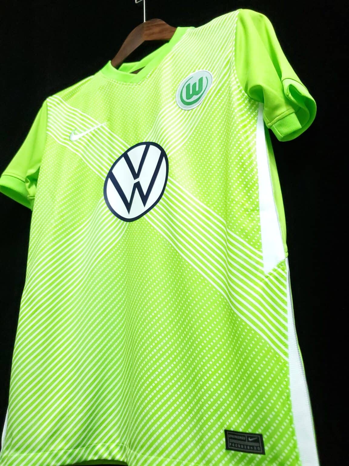 The Retro Kit | VfL Wolfsburg 2020/2021 Home Kit