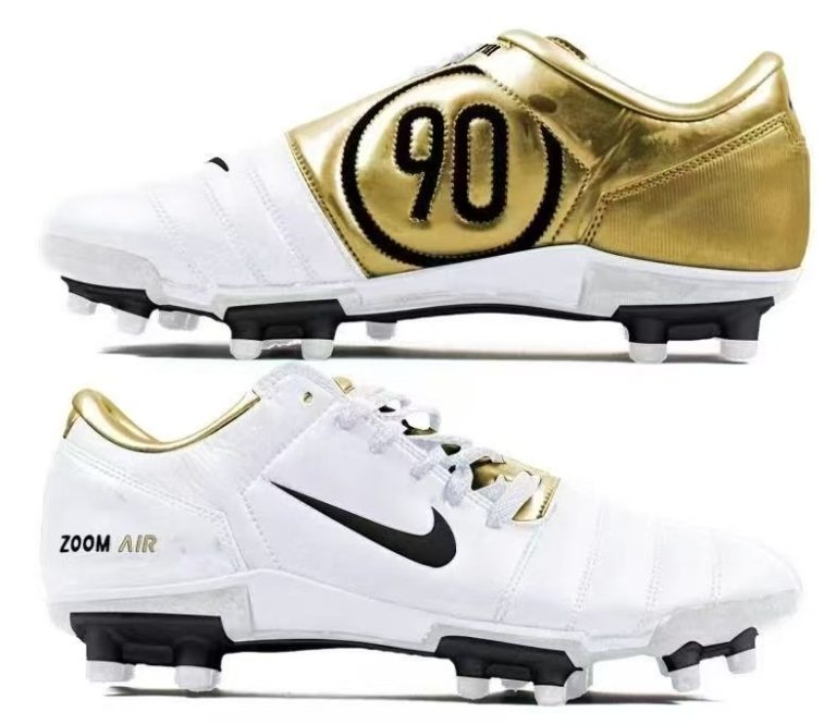 Total 90 boots Air Zoom Gold | Buy now at The Retro Kits